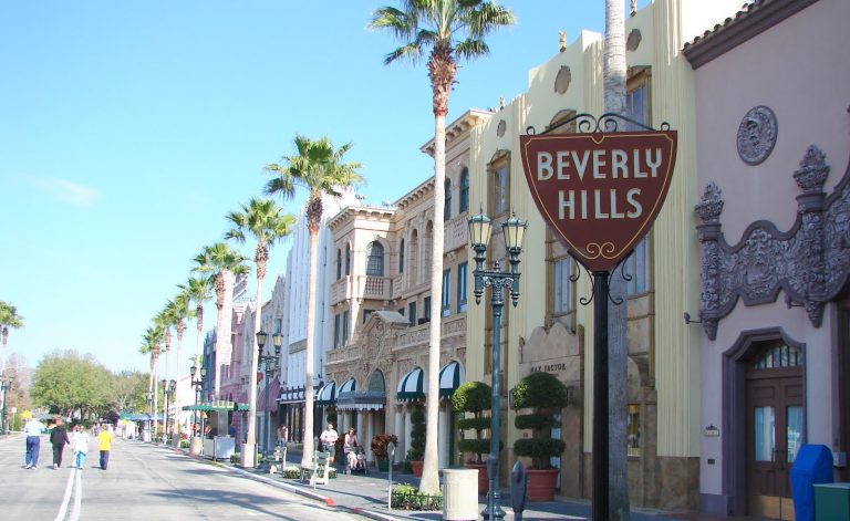 Khám phá Beverly Hills - Khu nhà ở của giới nhà giàu Mỹ - Meyreal